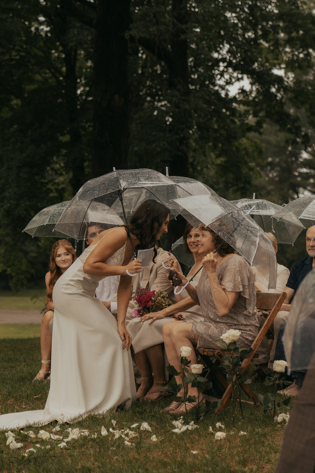 The Secret to the Dreamy, Vintage Wedding for Old Souls ...